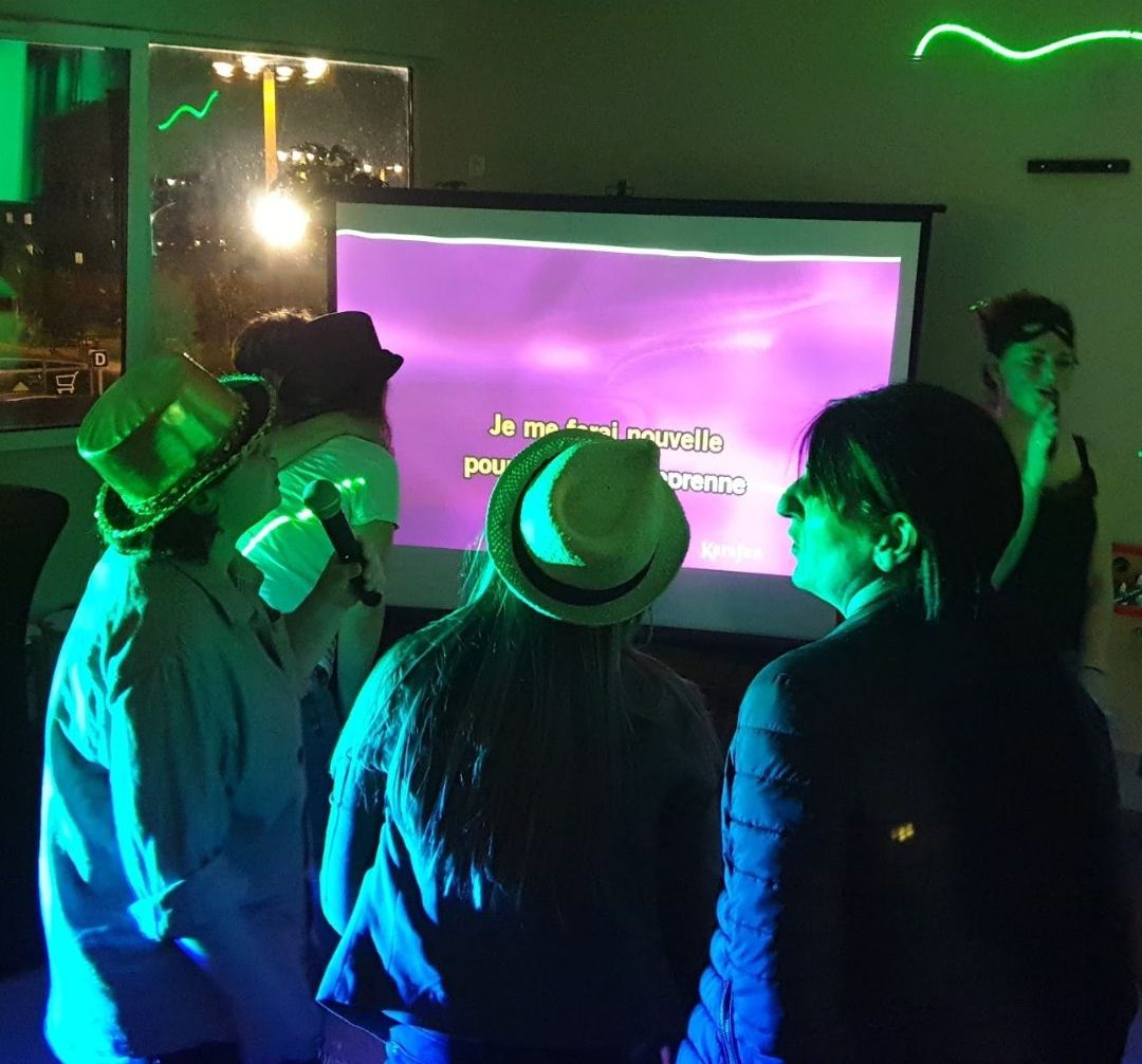 Team building Karaoké party - Hobbymood