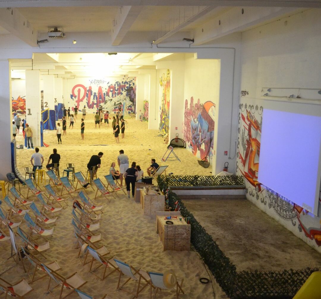 Indoor Beach Party - Hobbymood